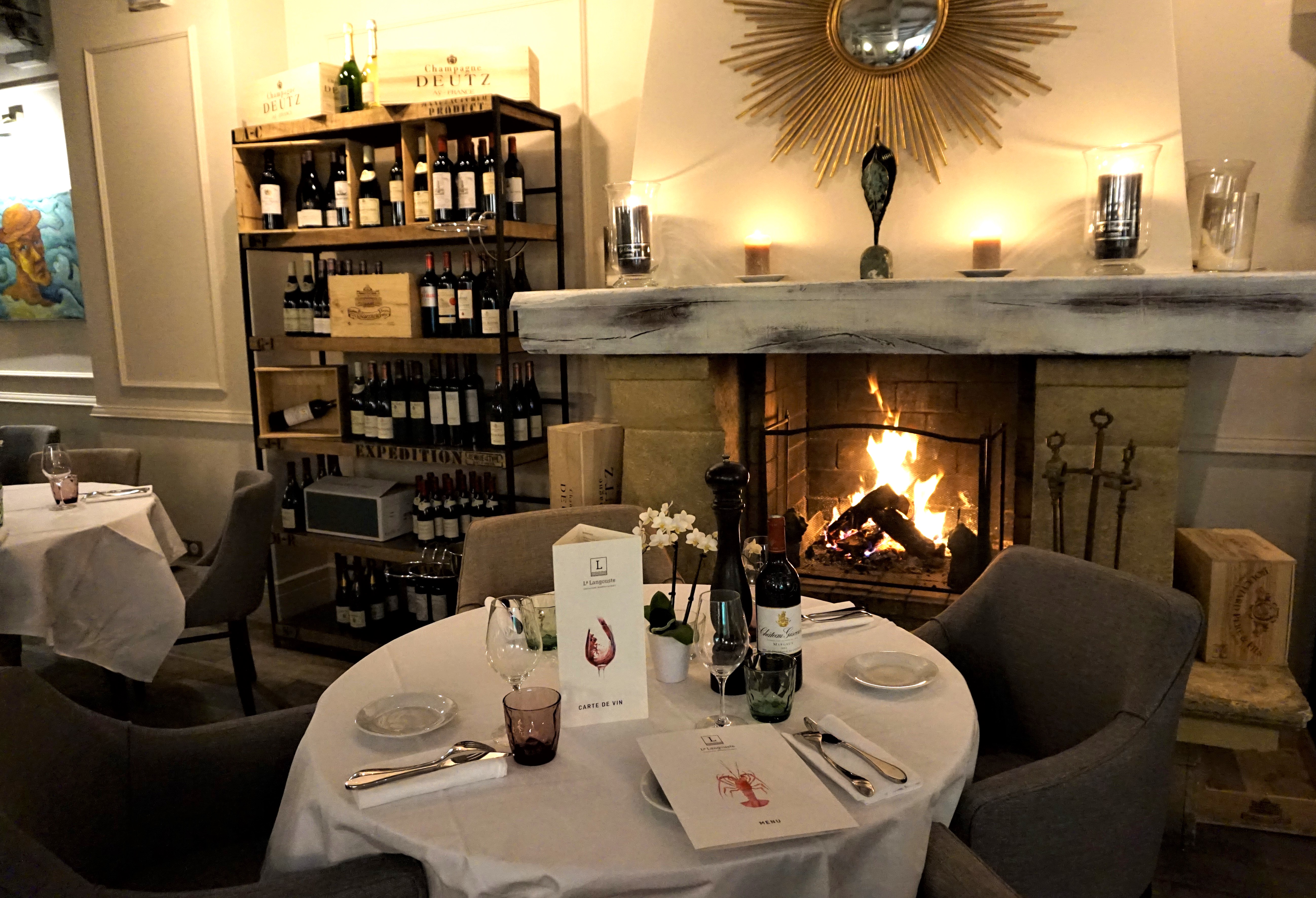 Table_Cheminée – Table libre