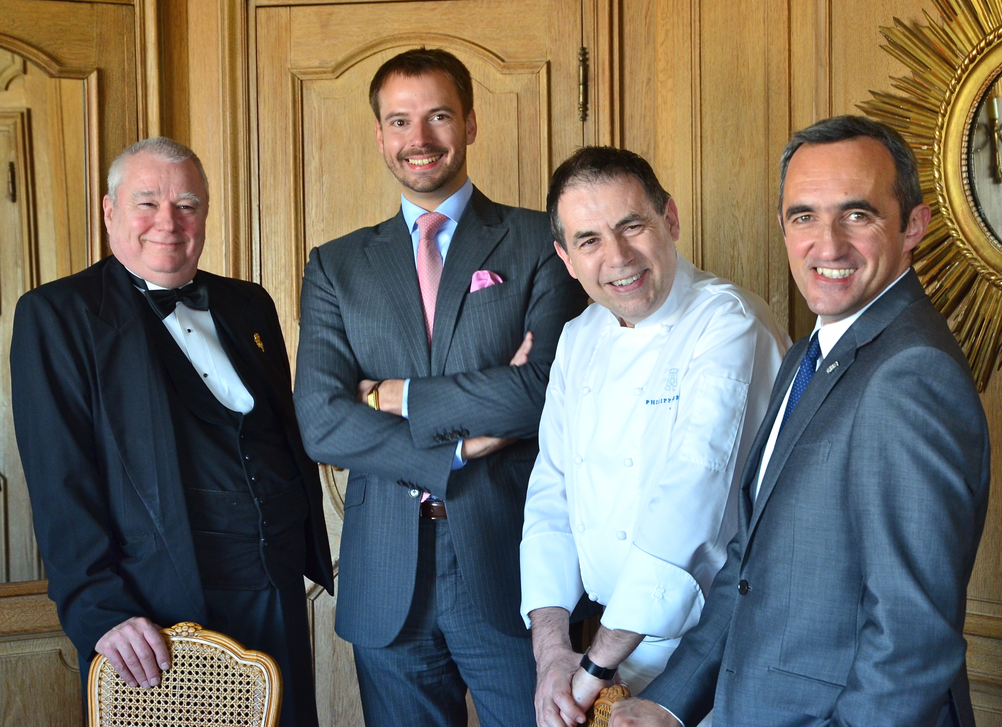 David Ridgway, André Terrail, Philippe Labbé, Stéphane Trapier – Table ...