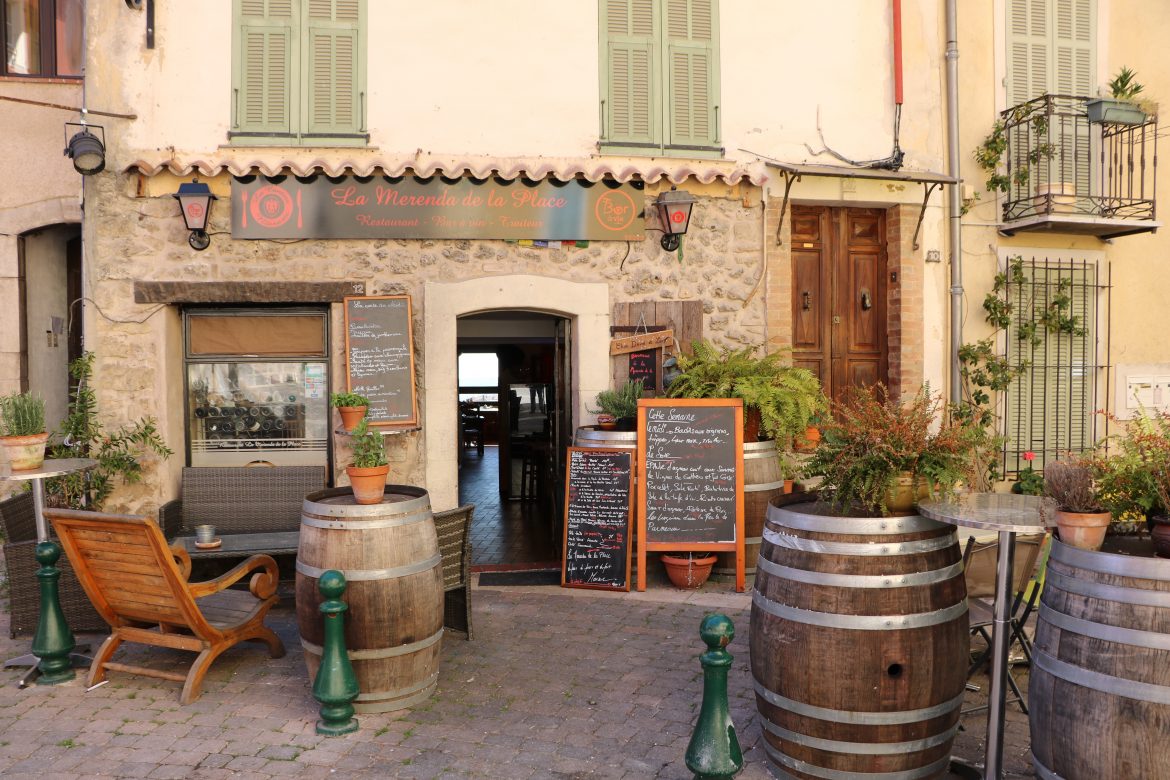 Gattières. « La Merenda de la Place » : David Graziani, esprit libre ...