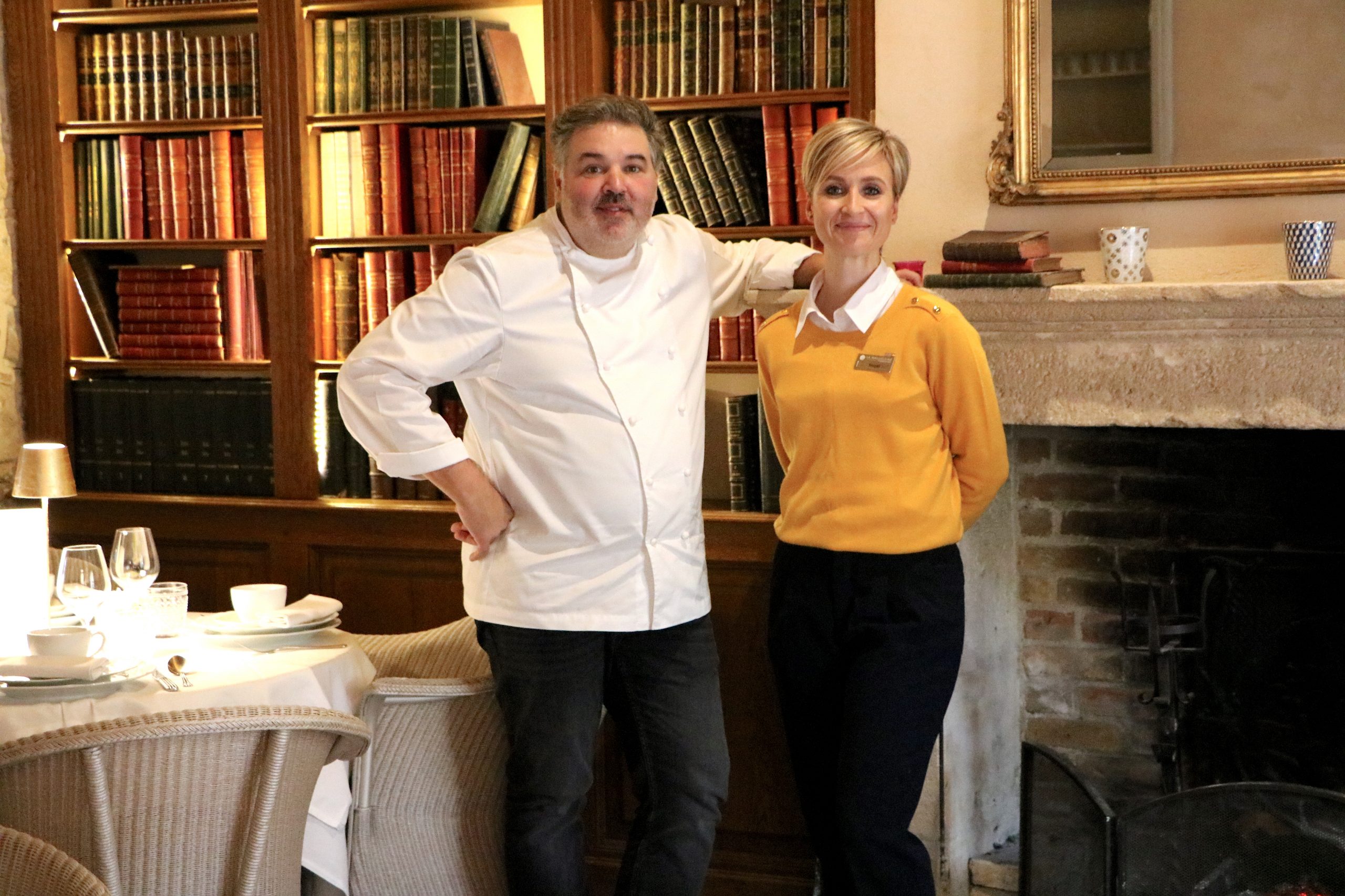 Mathias Dandinet et Magali Picherie, la sommelière (photo JG) – Table libre